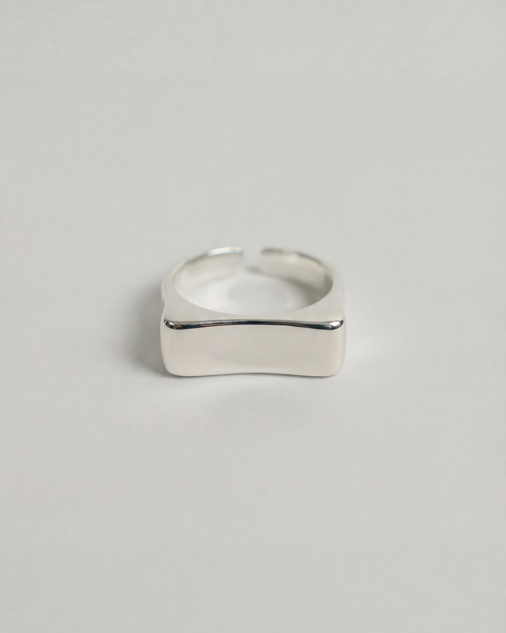 Izzy Ring
